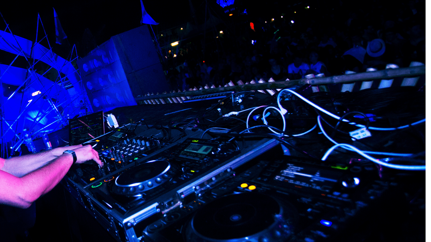Online DJ Training, DJ Retreats With MarketingPRO-DJ.CO.UK